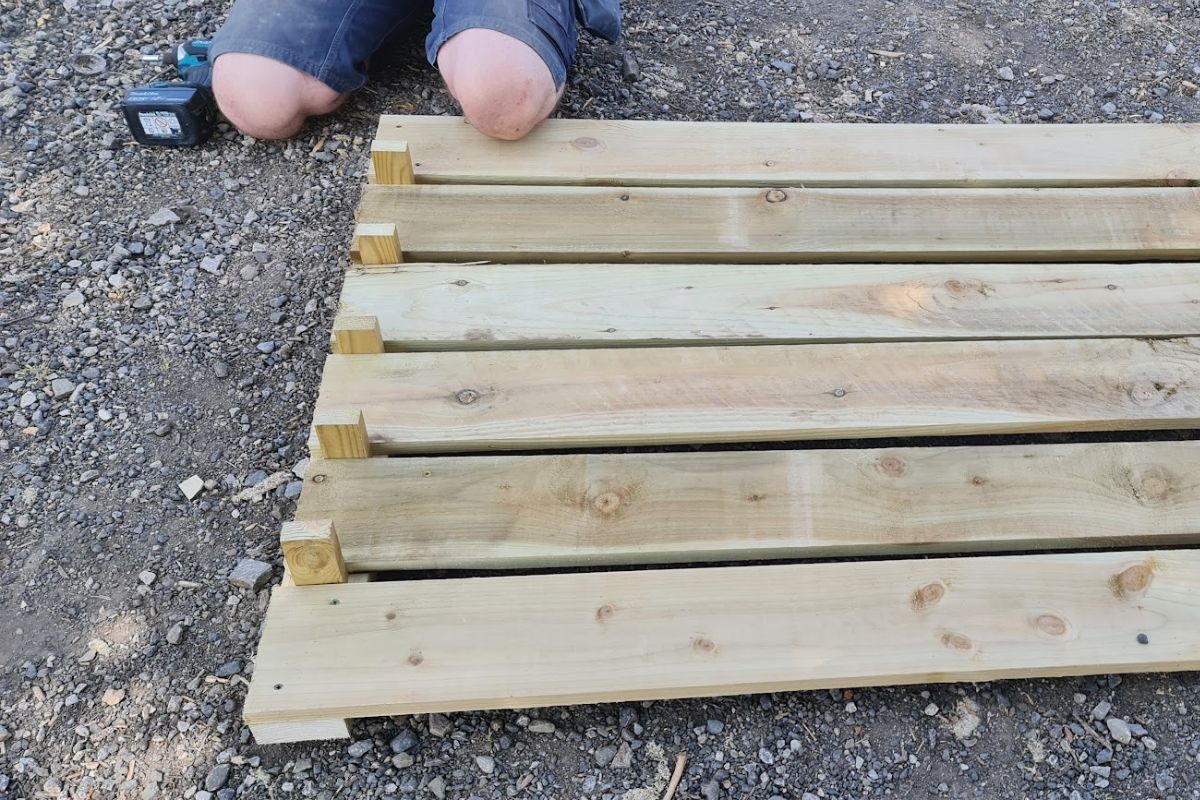 How to Build your own Compost Bin - Patient Gardener