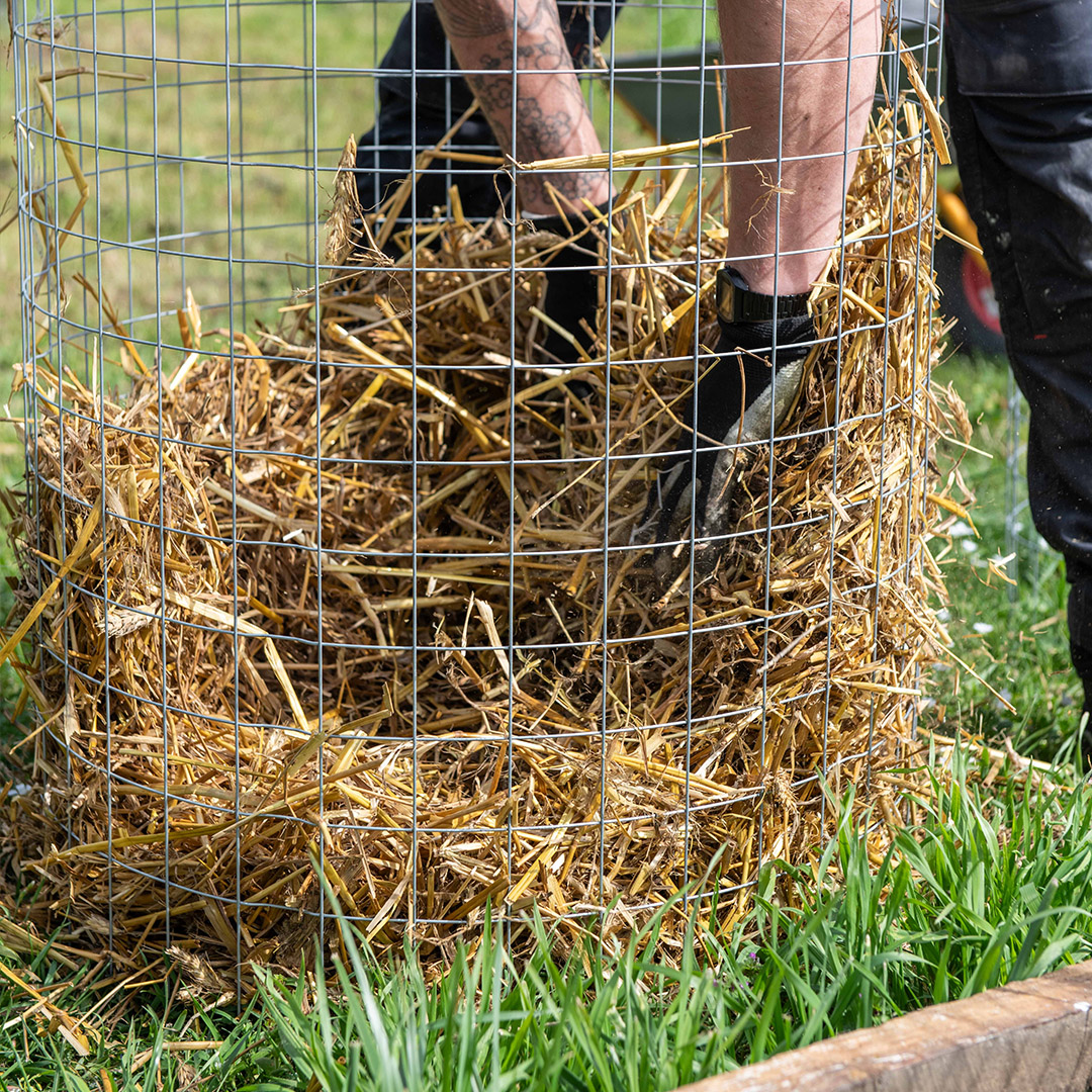 How To Make A Potato Tower - Patient Gardener
